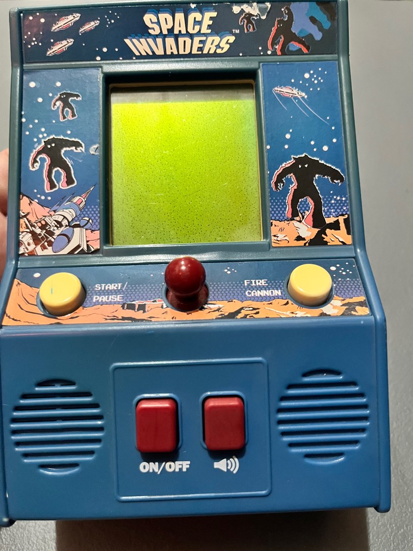 Taito Space Invaders Handheld Retro Game, Hobbies & Toys, Toys & Games ...