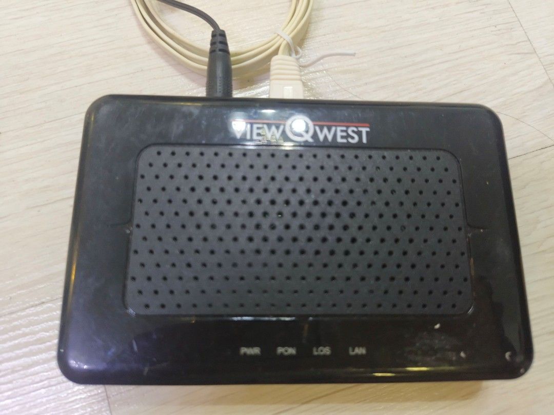 ViewQwest GPON modem ONT CDT101, Computers & Tech, Parts & Accessories ...