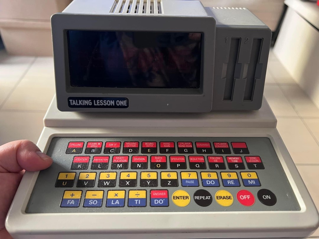 Vtech - Talking Lesson One (1988) Function Well, Hobbies & Toys ...