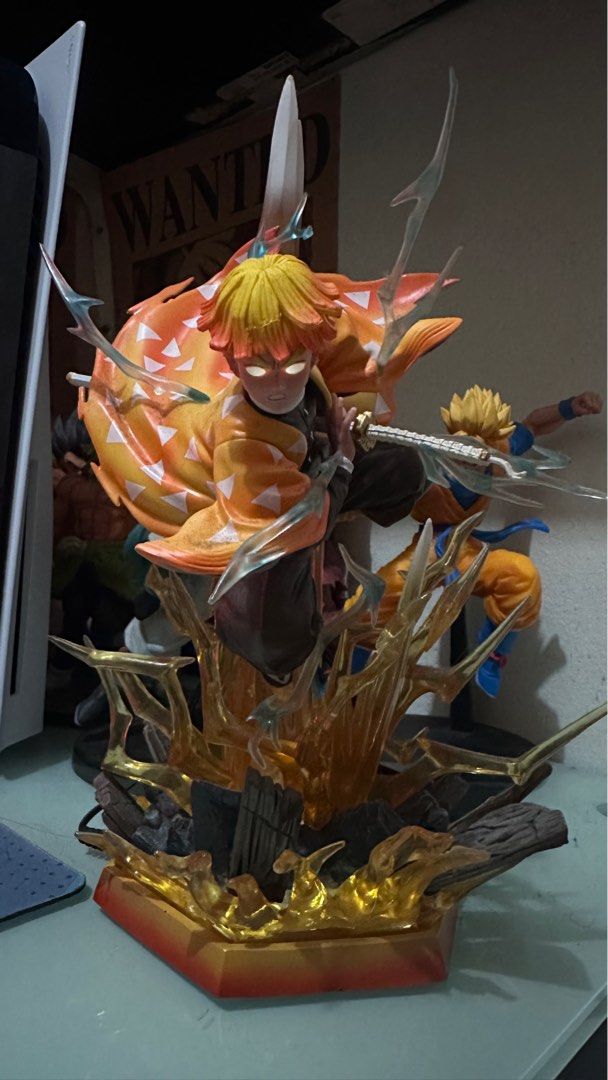 ZENITSU Thunder Breathing Form DEMON SLAYER (2 Heads) LED Figure & Glow ...