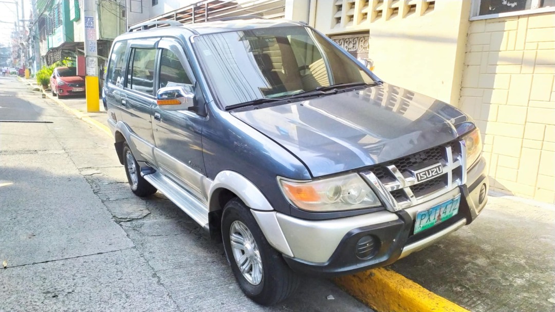 2010 Isuzu Crosswind XUV - Diesel automatic, Car Parts & Accessories ...
