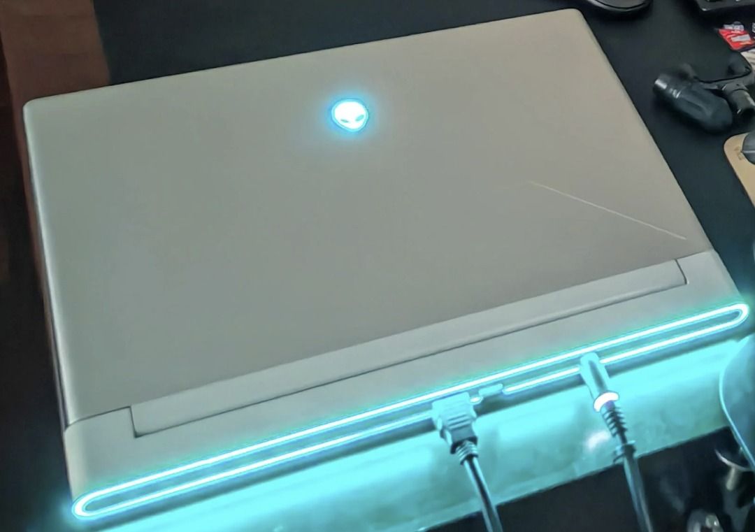 Alienware X16 R2 RTX 4090 i9 QHD Gaming Laptop - MSRP is RM 20k ...