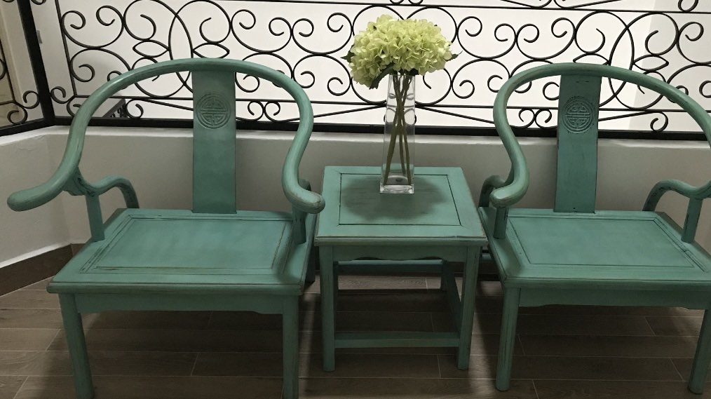 Antique green Chinese Chinoiserie foyer reception table chairs set ...