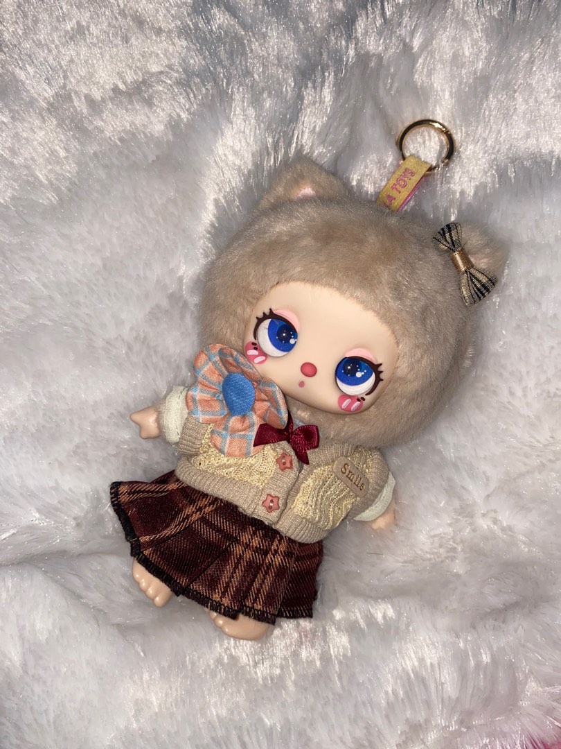 Auth lila cat with clothes, Hobbies & Toys, Toys & Games on Carousell