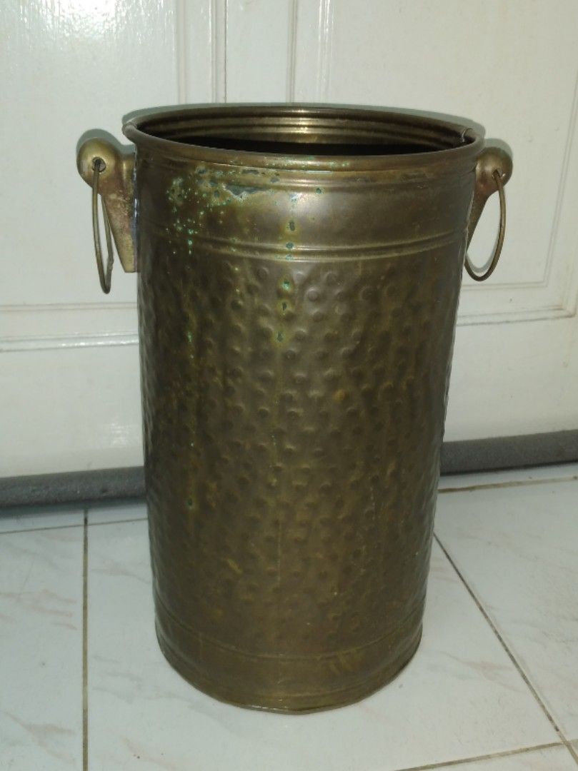 Bekas tembaga antik, Hobbies & Toys, Collectibles & Memorabilia ...