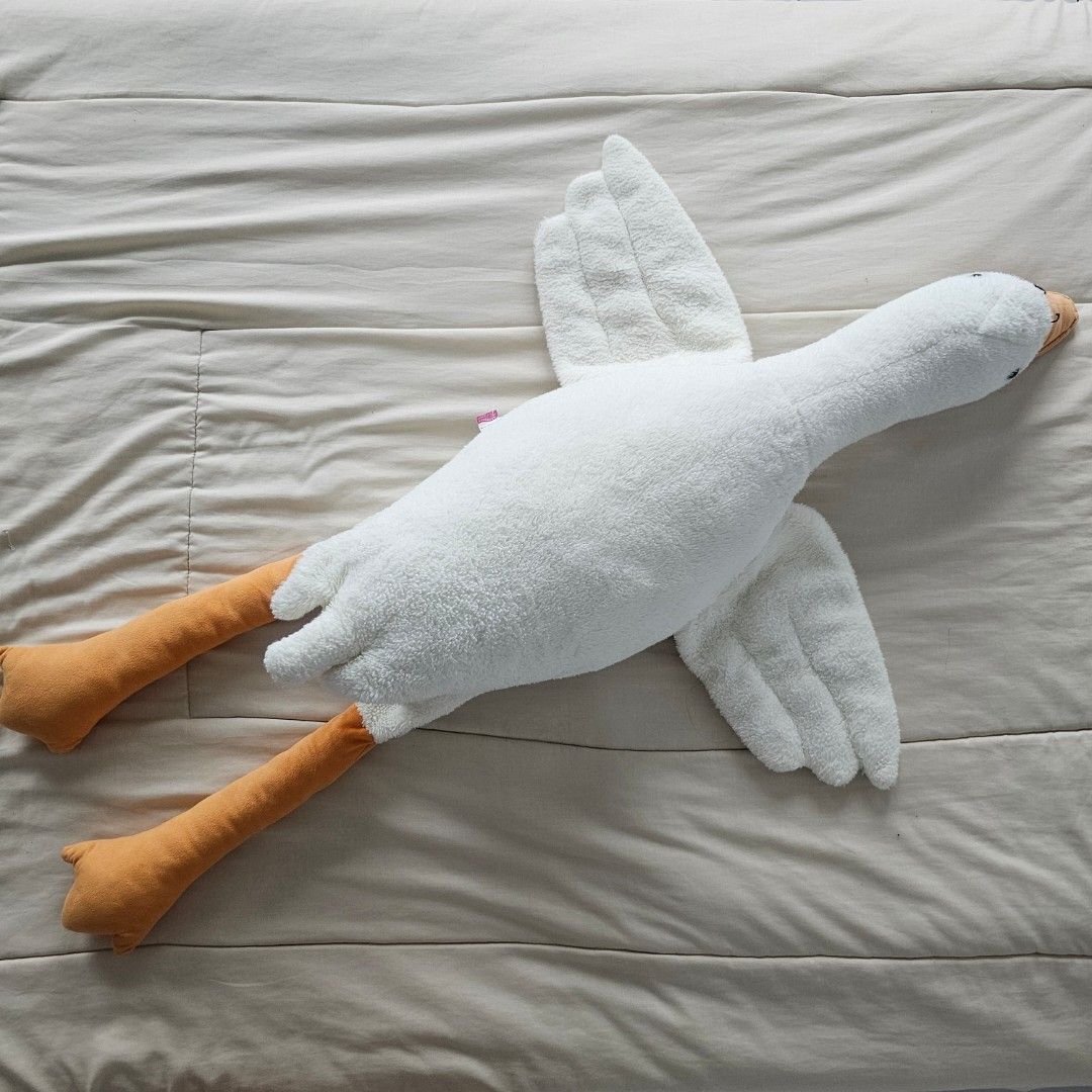 Boneka Angsa besar / guling gede bulu putih bebek, Bayi & Anak, Lainnya ...