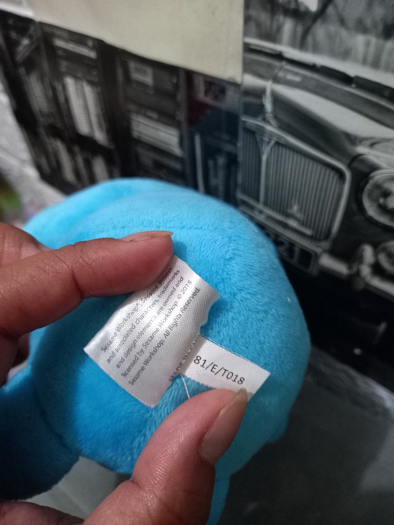 Boneka cookie monster (elmo biru) preloved ori sesame street, Toys ...