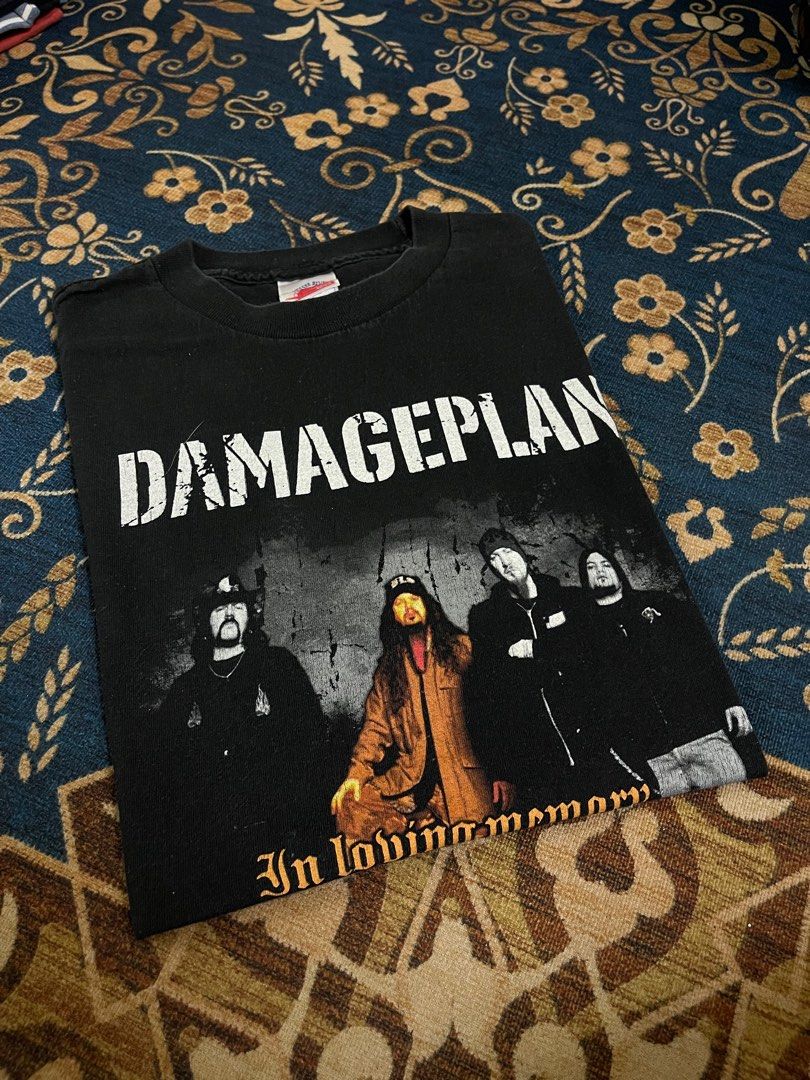DAMAGEPLAN DIMEBAG DARRELL MEMORY 2005, Men's Fashion, Tops & Sets ...