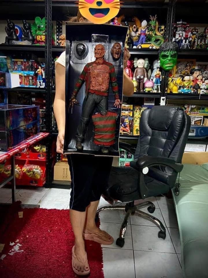 Freddy 19 inch Figure NECA Warner Brothers, Hobbies & Toys, Toys ...