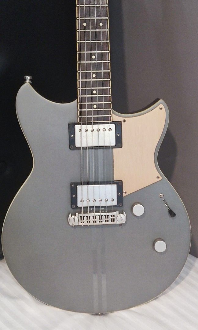 2016 Yamaha Revstar RS820CR Cafe Racer electric guitar made in ...