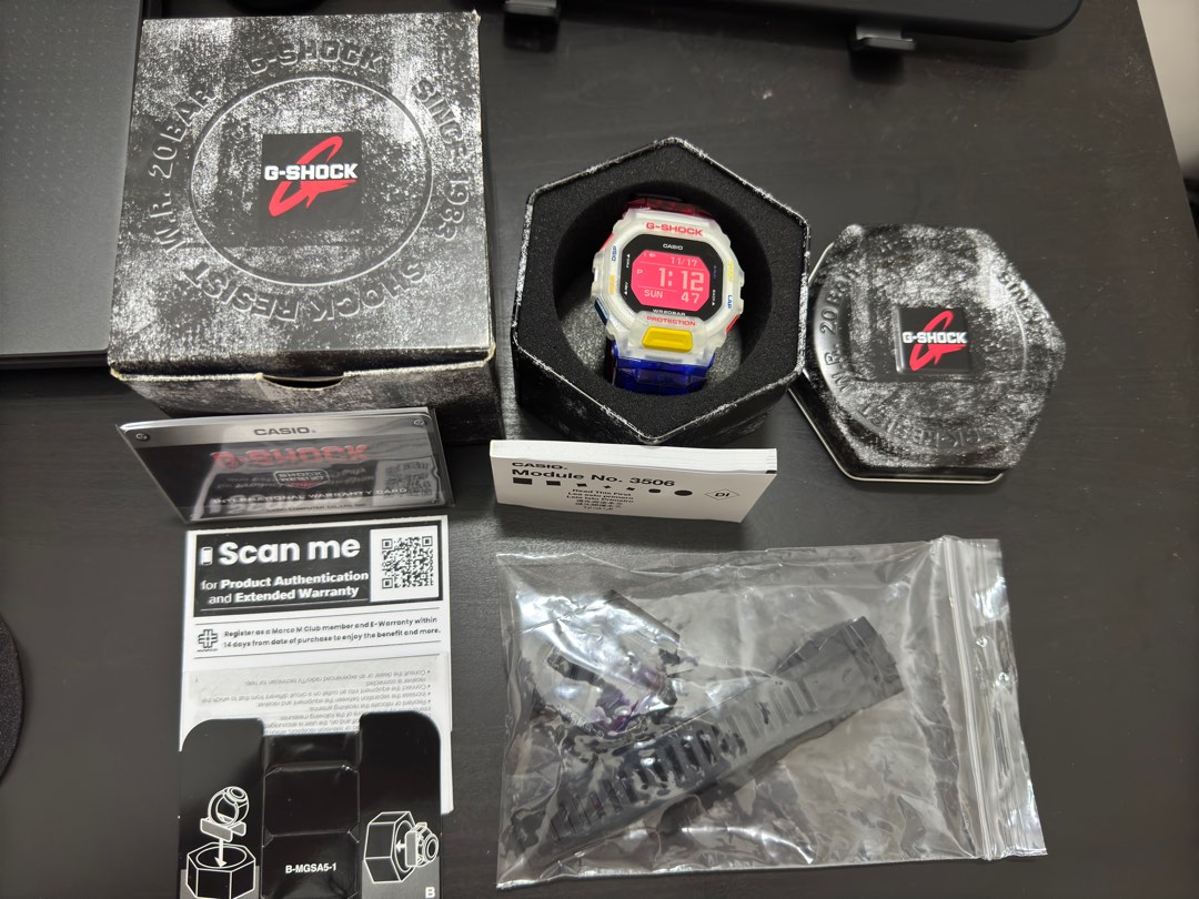 GBD-200 Modified Gundam, Men's Fashion, Watches & Accessories, Watches ...