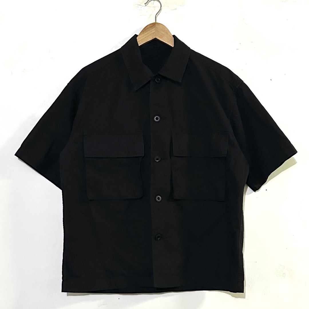 GU by Uniqlo Black Utility Polo, Men's Fashion, Tops & Sets, Tshirts ...