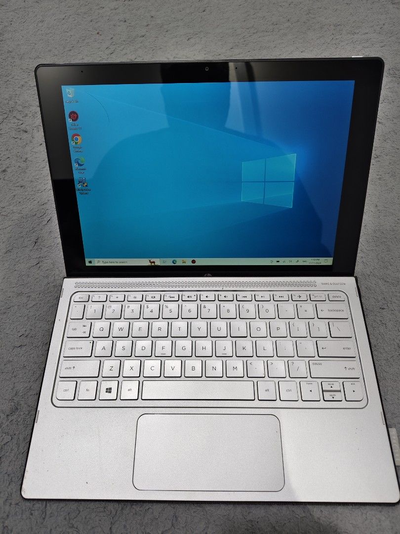 HP Spectre X2 | Selfi camera problem other all OK, Computers & Tech ...