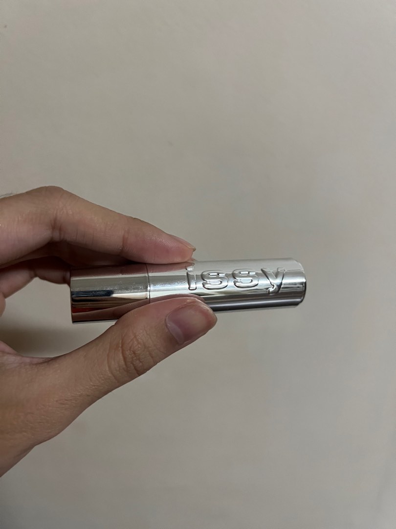 Issy Lip Bullet Tue Satin in Marzipan, Beauty & Personal Care, Face ...