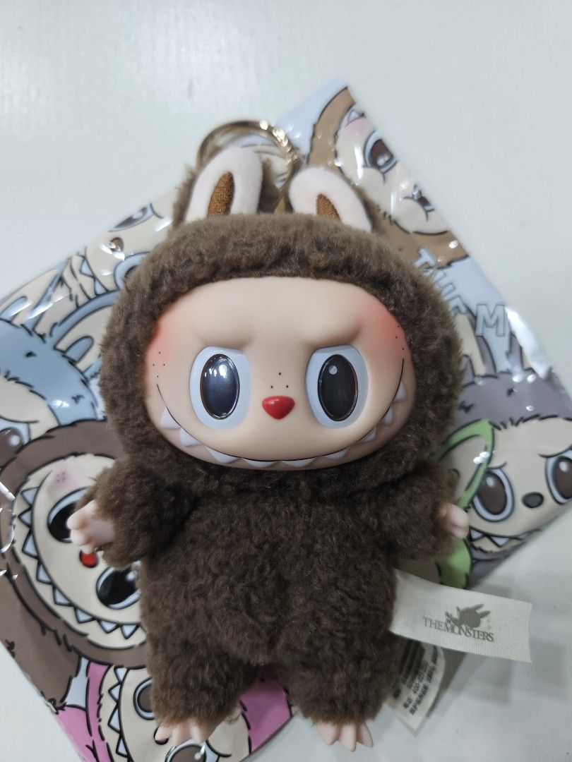 Labubu v1 secret, Hobbies & Toys, Toys & Games on Carousell