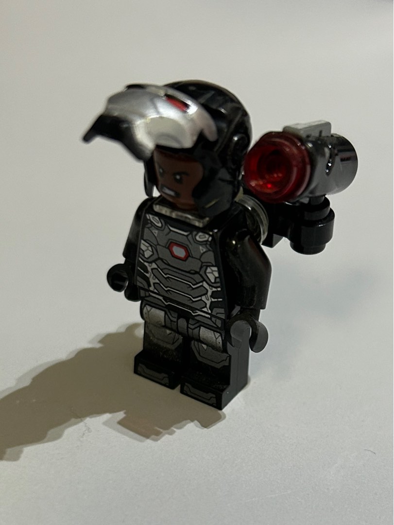 Lego War Machine, Set 76051 Mini-Figure, Hobbies & Toys, Toys & Games ...