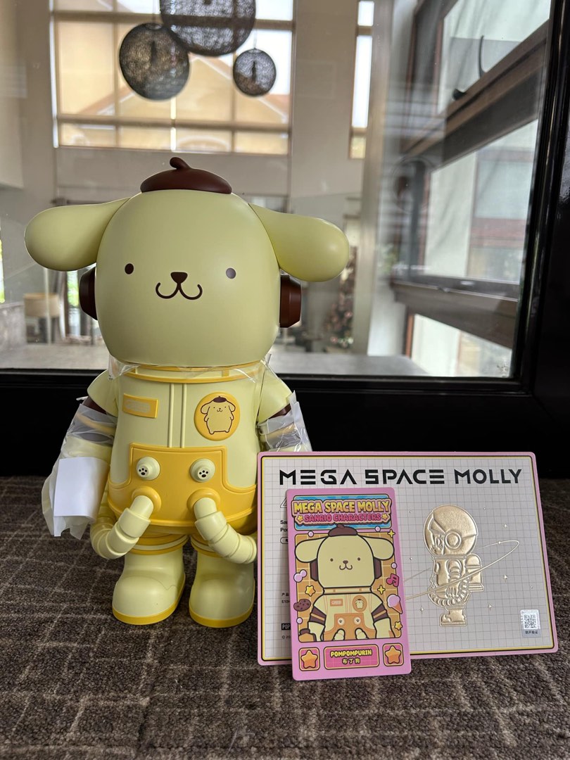 Mega Space Molly 400% Pompompurin, Hobbies & Toys, Toys & Games on ...