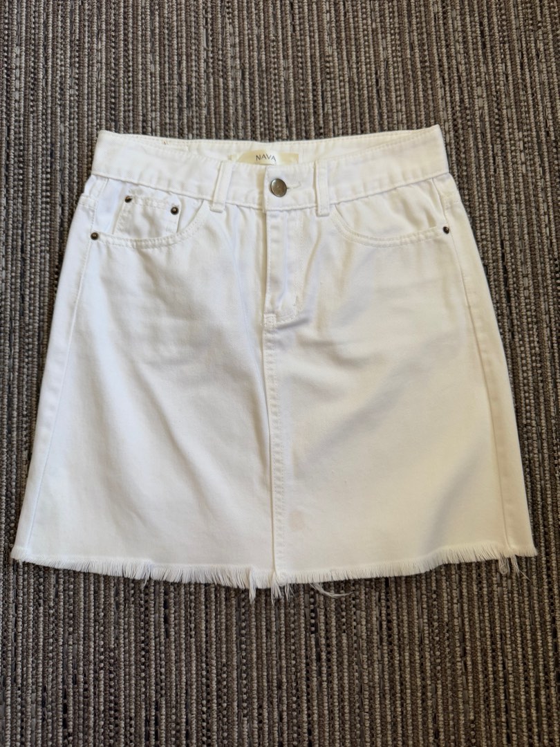 Nava White Denim Mini Skirt, Women's Fashion, Bottoms, Skirts on Carousell