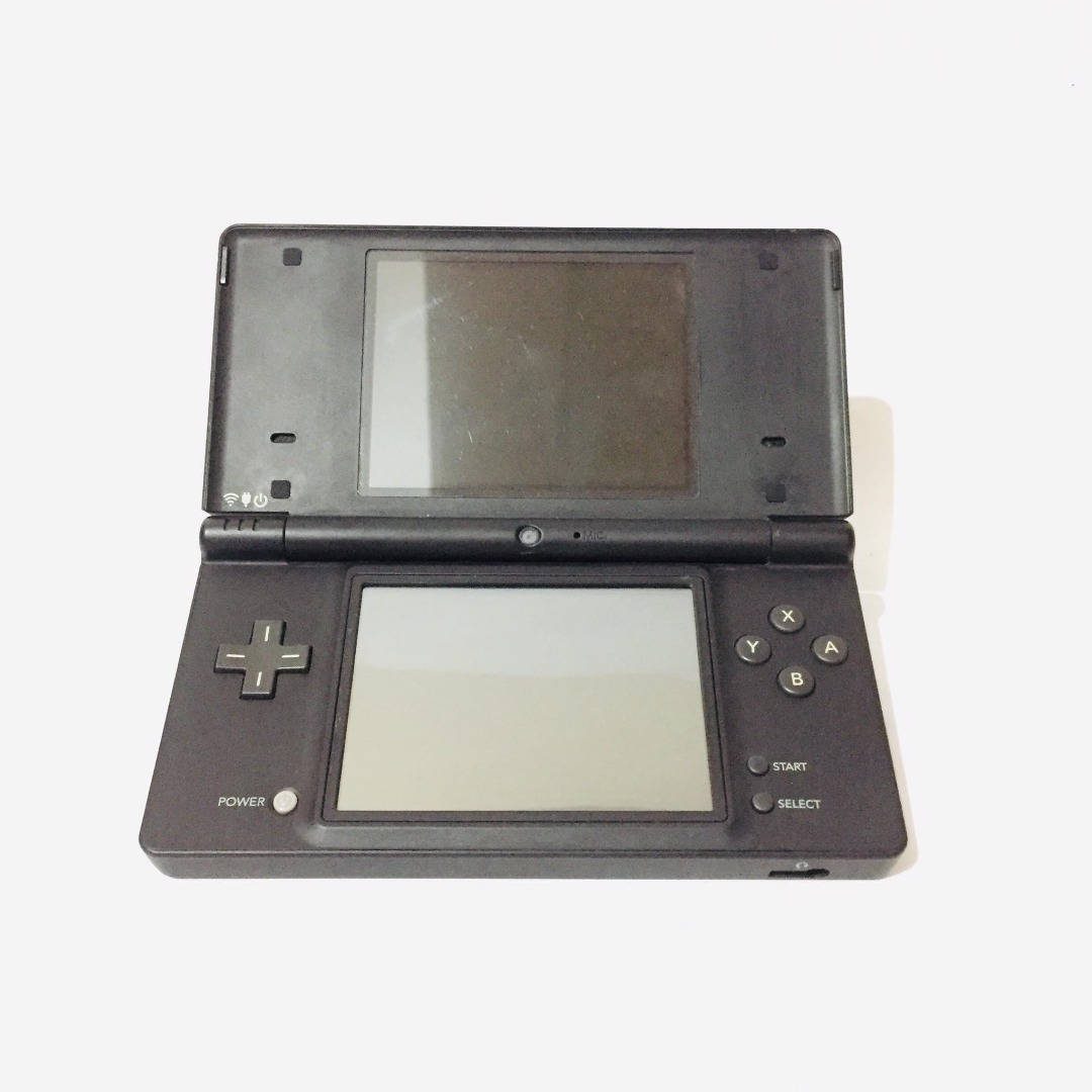 Nintendo DSi, Video Gaming, Video Game Consoles, Nintendo on Carousell