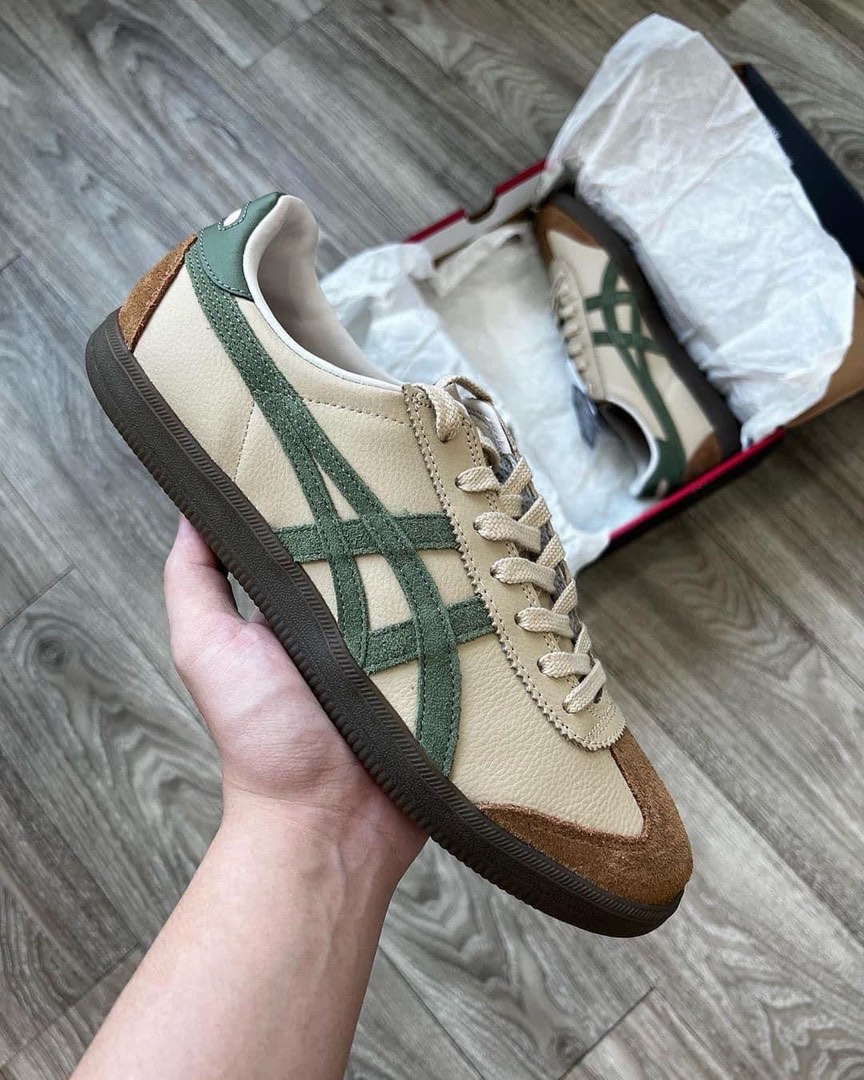 Onitsuka Tiger Tokuten Beige Grass Green, Men's Fashion, Footwear ...