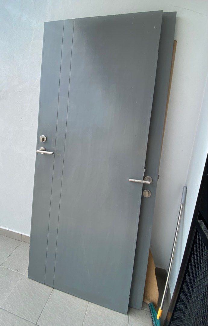 PINTU RUMAH UTAMA (KAYU PADU BARU), Furniture & Home Living, Security ...