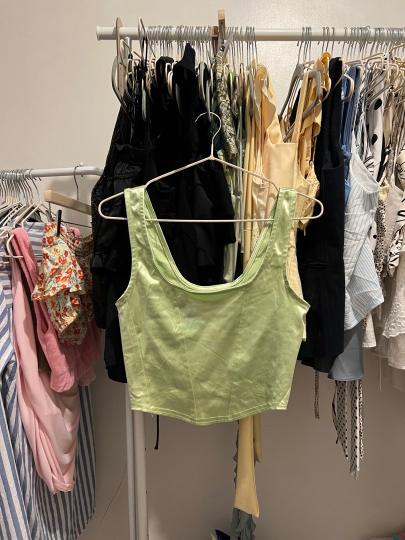 Supre corset top, Women's Fashion, Tops, Sleeveless on Carousell