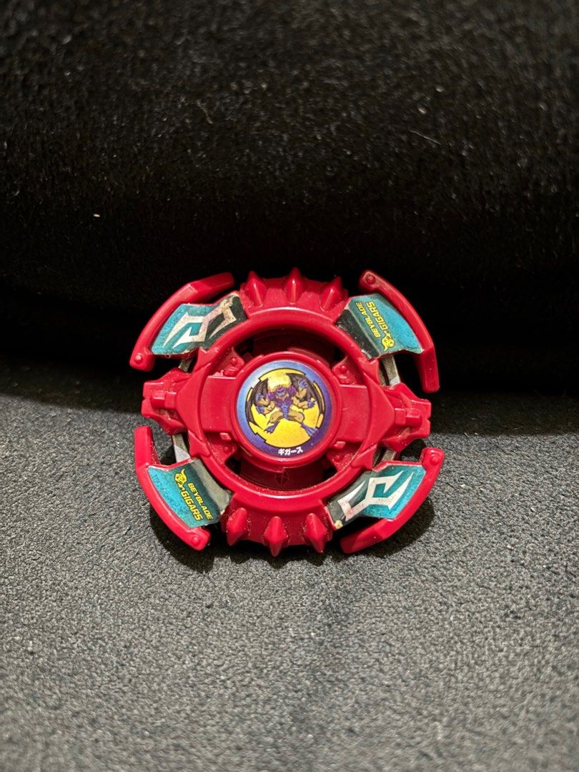 Takara Beyblade First Generation G1 Gigars rare Stock Combo, Hobbies ...