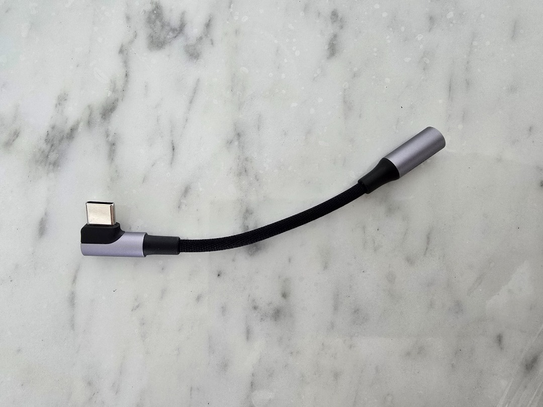 UGREEN USB-C to 3.5mm adapter for connecting Chinese branded phones ...