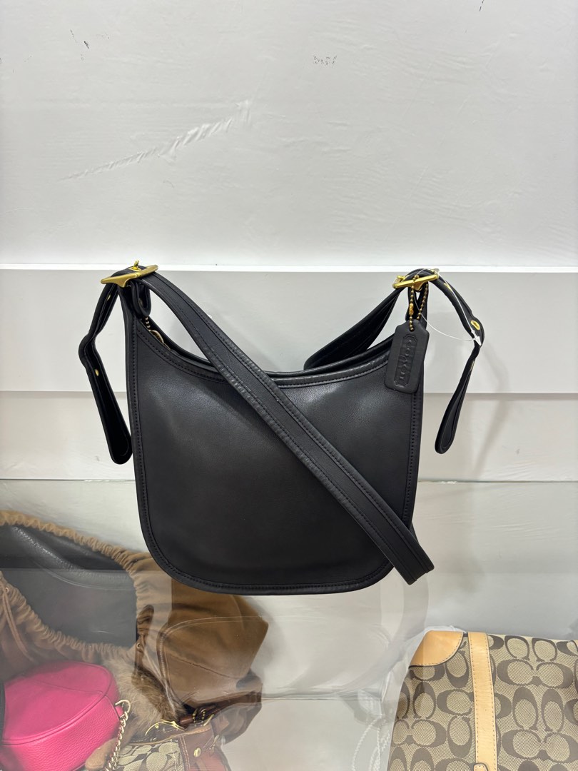 Vintage Coach Janice Small Legacy in Gold Hardwares, Luxury, Bags ...