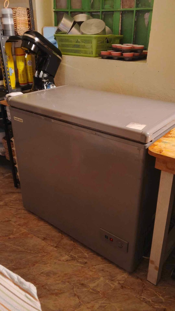 chest type freezer-fabriano 4 years old, TV & Home Appliances, Kitchen ...