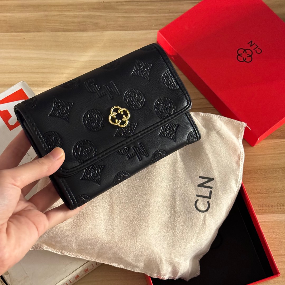 CLN wallet, Luxury, Bags & Wallets on Carousell