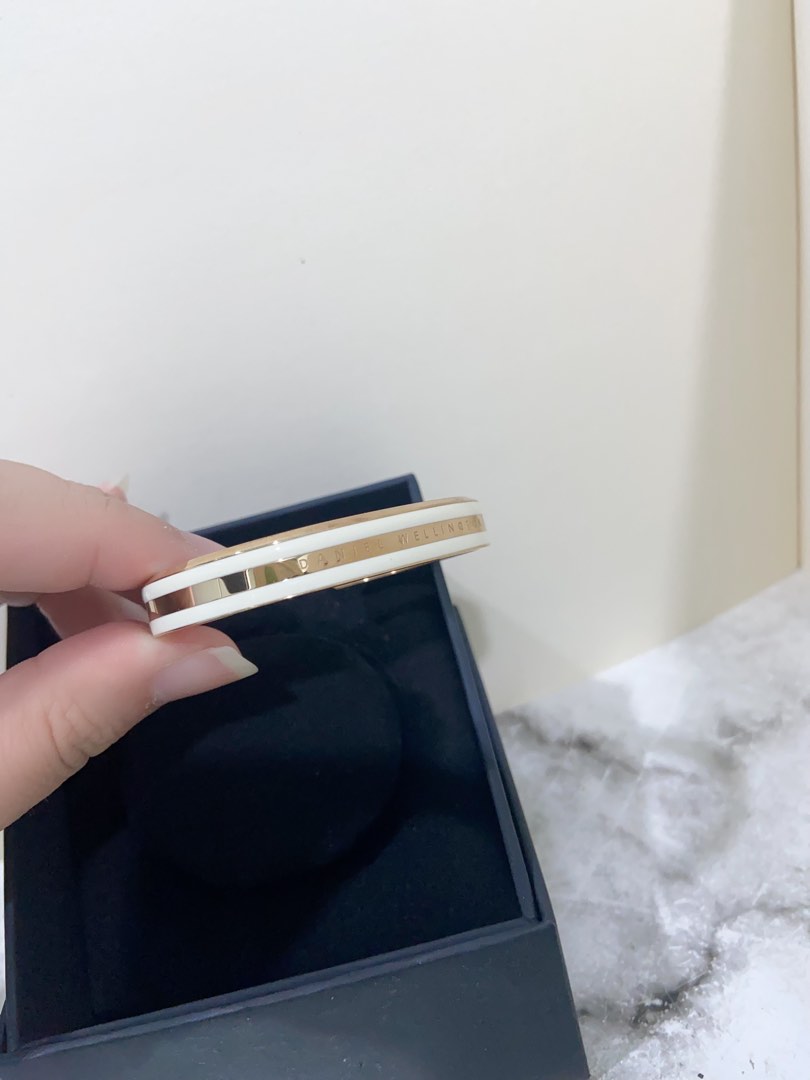 Daniel wellington original banger, Women's Fashion, Jewelry ...