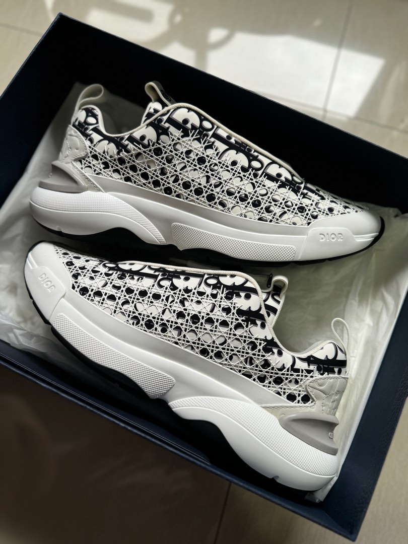 Dior b24, Men's Fashion, Footwear, Sneakers on Carousell