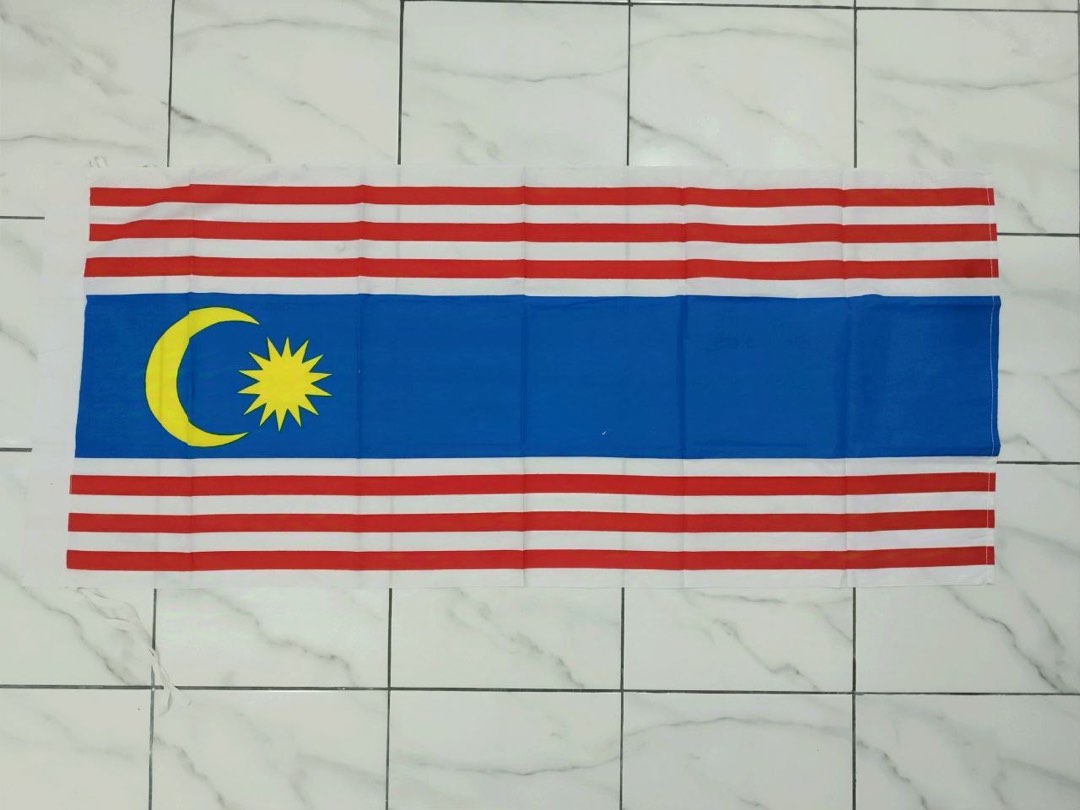 Kuala Lumpur KL flag Bendera Kuala Lumpur, Men's Fashion, Activewear on ...