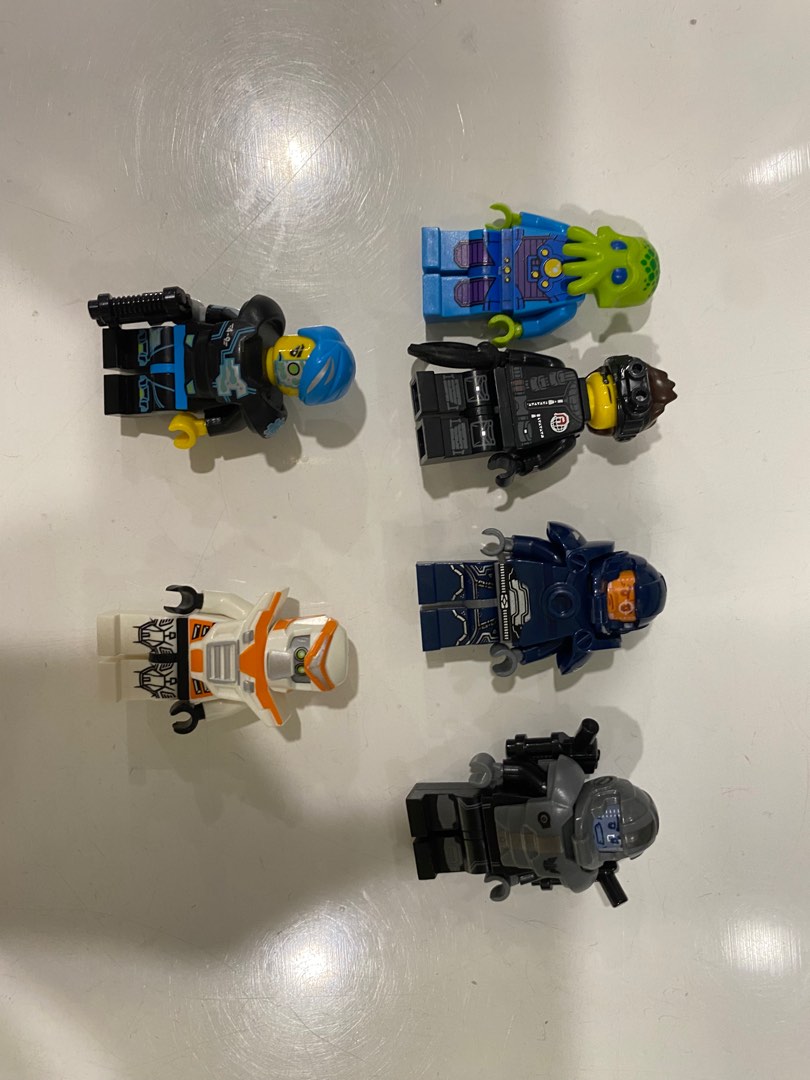 Lego cmf, Hobbies & Toys, Toys & Games on Carousell
