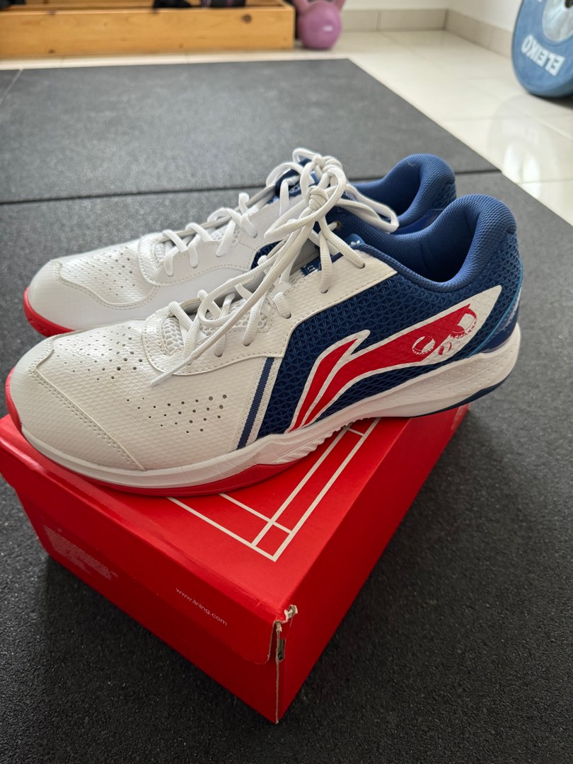 Li Ning Lei Ting Lite, Sports Equipment, Sports & Games, Racket & Ball ...