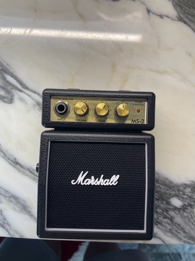 MARSHALL Mini Amp ( No Box ), Audio, Portable Music Players on Carousell