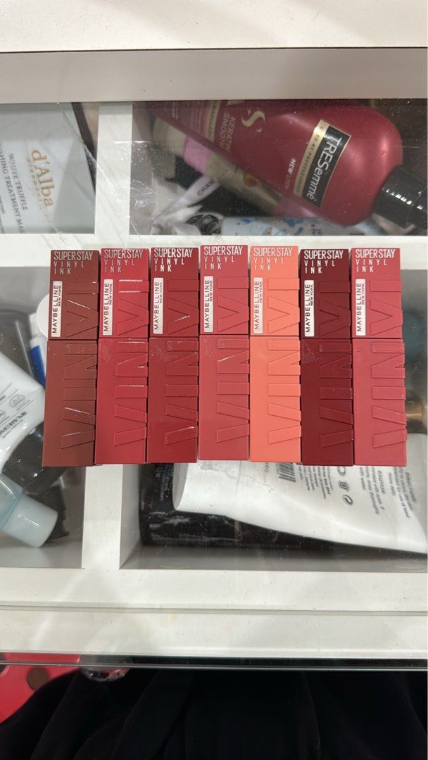 Maybelline Super Stay Vinyl Ink Liquid Lipstick (Punchy, Intriguing ...
