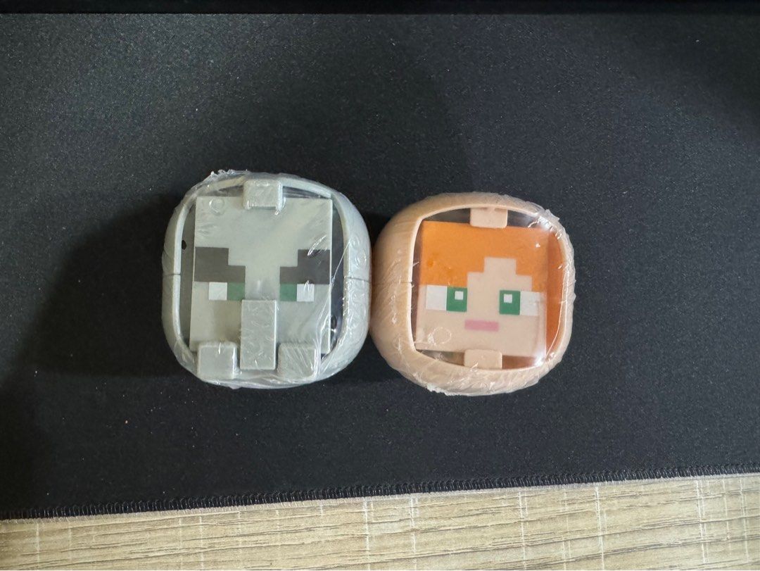 MINECRAFT Gashapon MINECRAFT, Hobbies & Toys, Toys & Games on Carousell