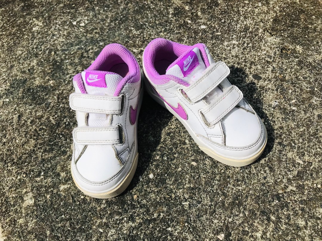 Nike Capri 3 LTR, Babies & Kids, Babies & Kids Fashion on Carousell