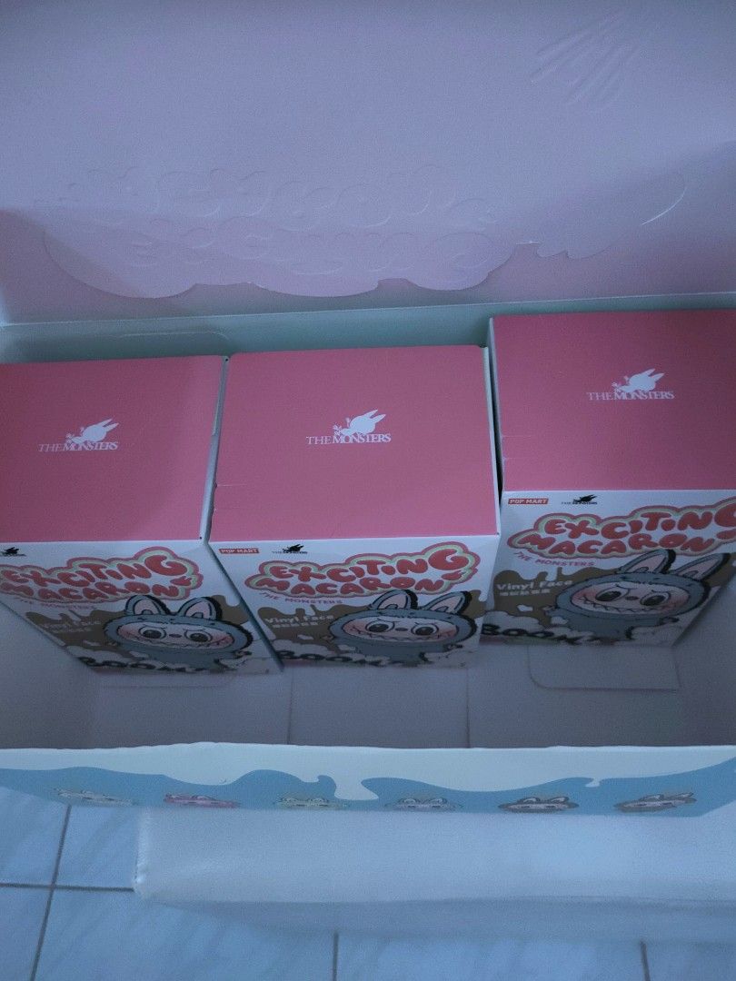 ORIGINAL!! LABUBU EXCITING MACARON, Toys & Collectibles, Mainan di ...