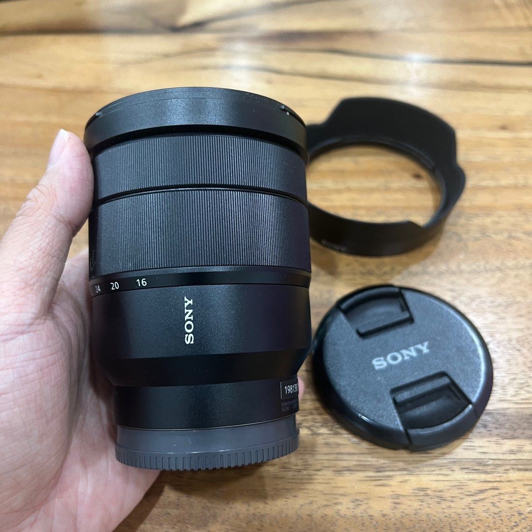 Sony 24-70mm f4 lens, Photography, Lens & Kits on Carousell