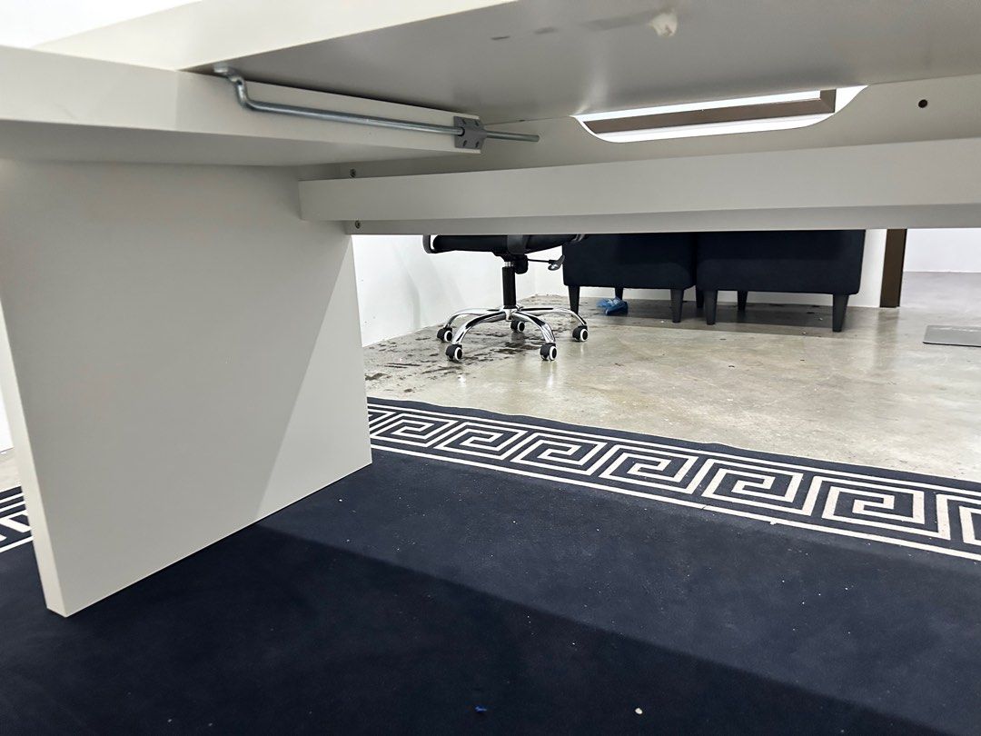 Table officers / MALM Desk with pull-out panel, white, 151x65 cm ...