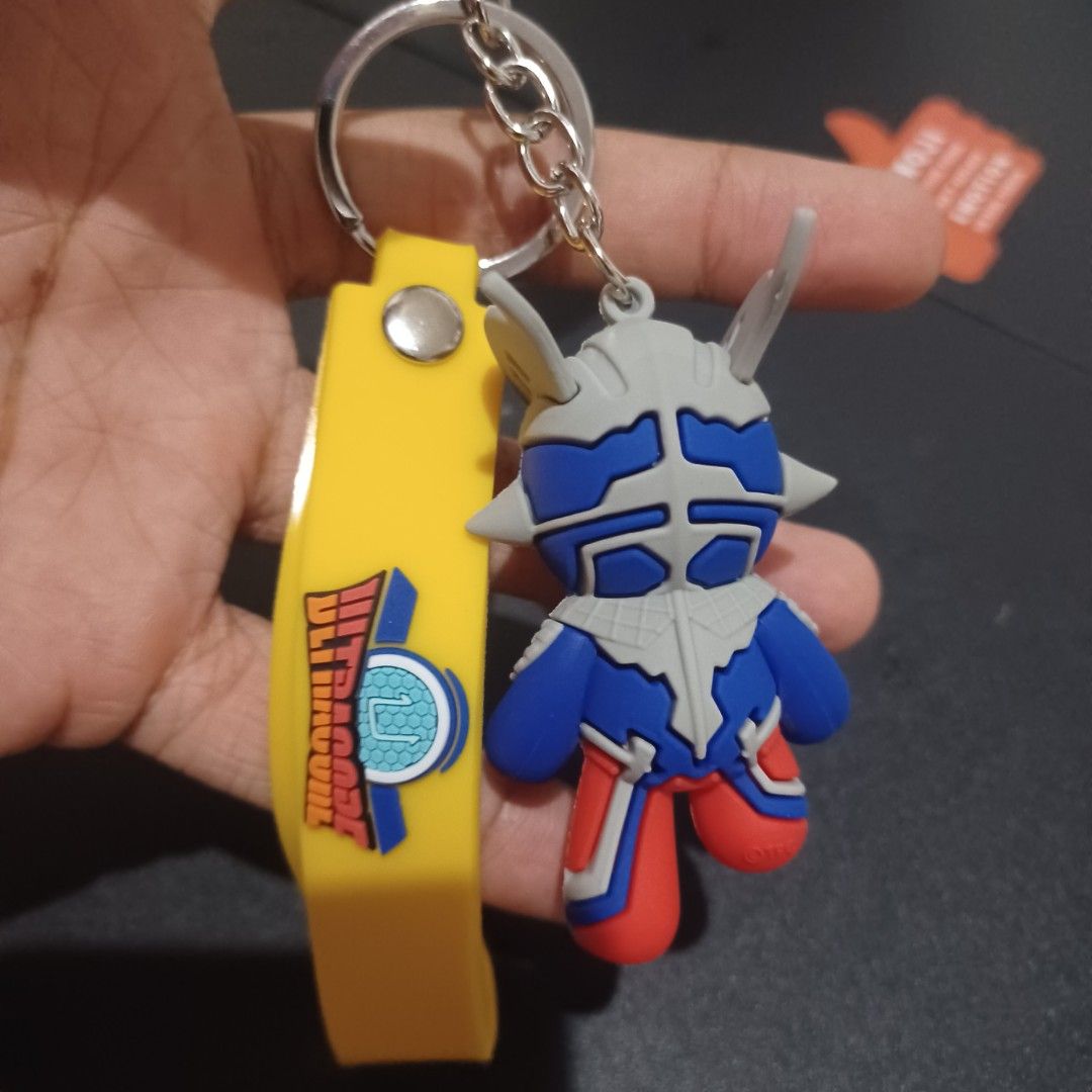 Ultracore ultraman zero susu ultra keychain, Toys & Collectibles ...