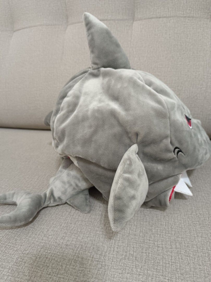 Universal Studio Japan jaws Jurassic world costume plush hat, Hobbies ...