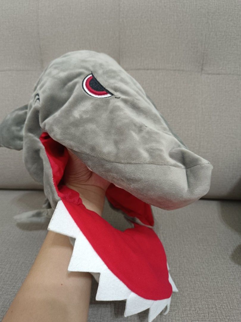 Universal Studio Japan jaws Jurassic world costume plush hat, Hobbies ...