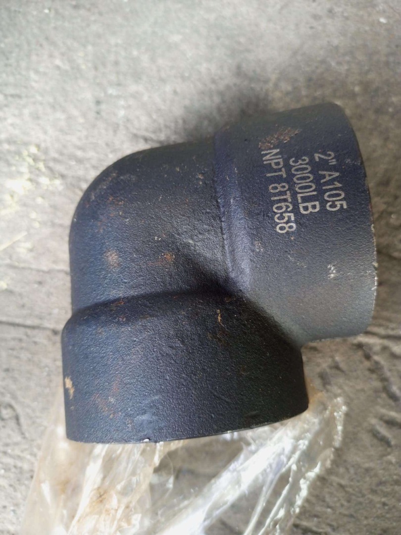 BI Elbow threaded, Commercial & Industrial, Construction Tools ...