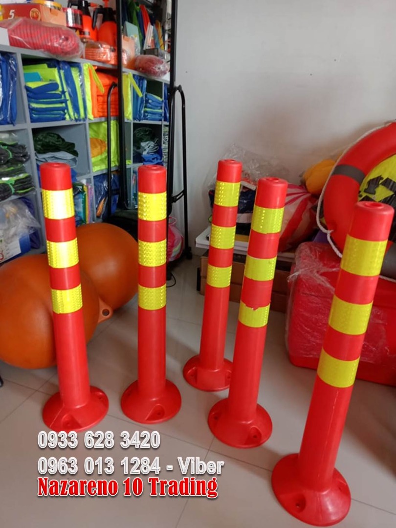 Bollard Post Bollard Post PVC with reflector, Commercial & Industrial ...