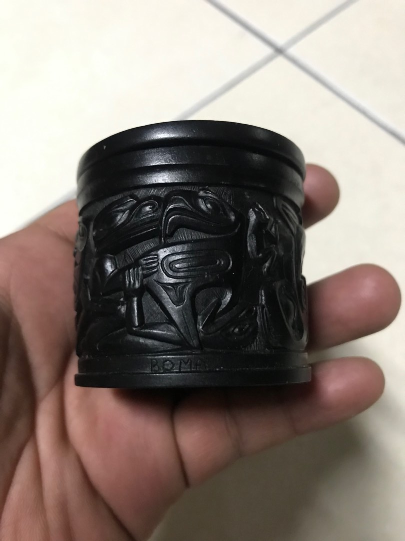Boma Native American pots Canadian, Hobbies & Toys, Collectibles ...