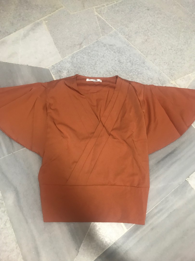 Caramel by Cappuccino Top, Women's Fashion, Tops, Blouses on Carousell